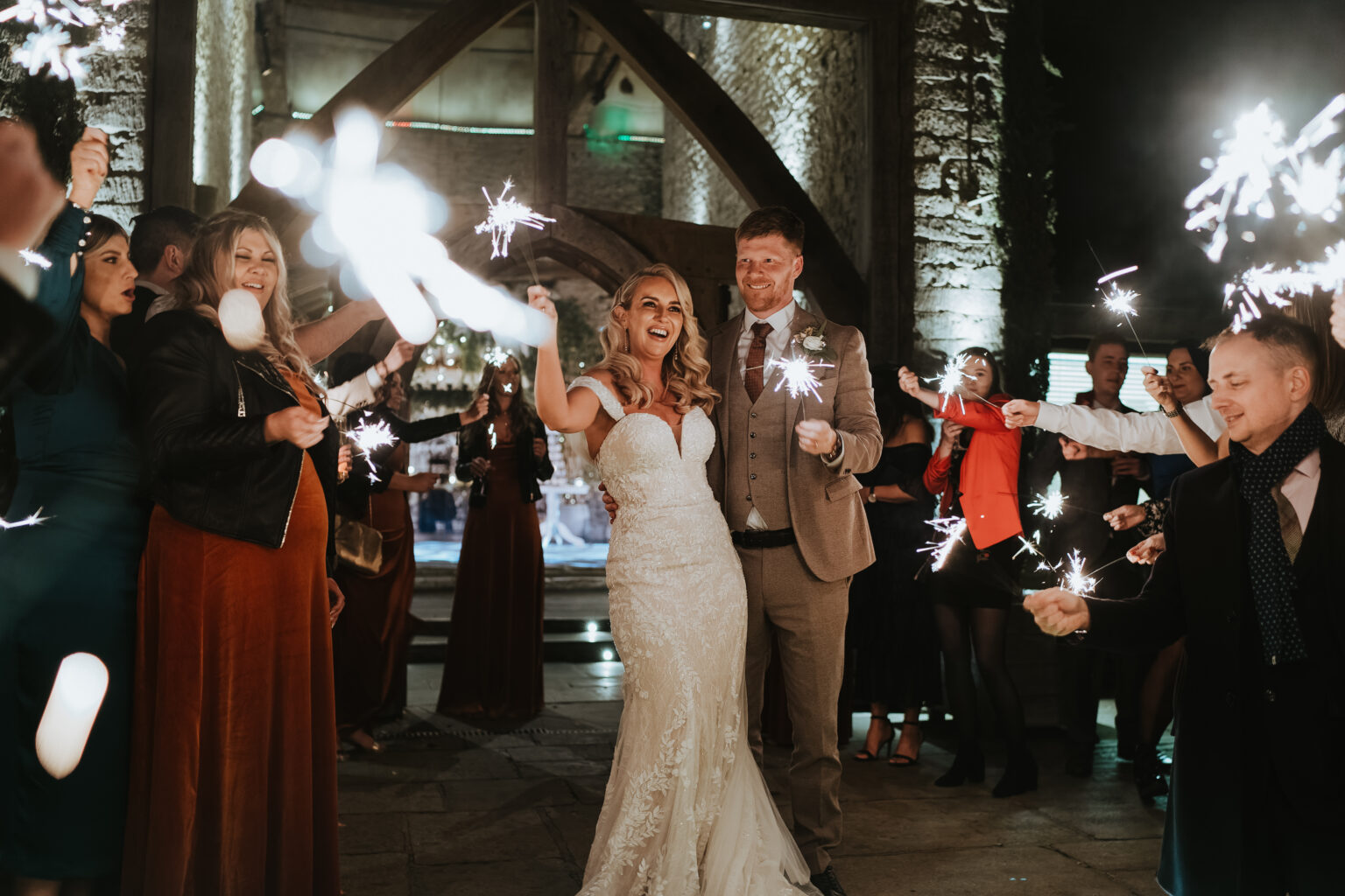 Luke + Katie // Lush Autumn Cotswolds Wedding | thistleandstonephoto.co.uk